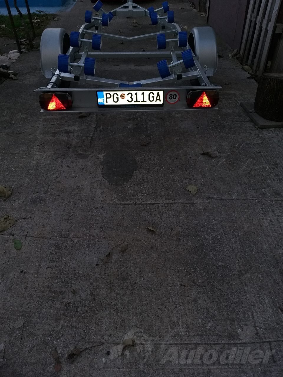 Prikolice za plovila - Cijena 1000 € - Crna Gora Podgorica > Okolina ...