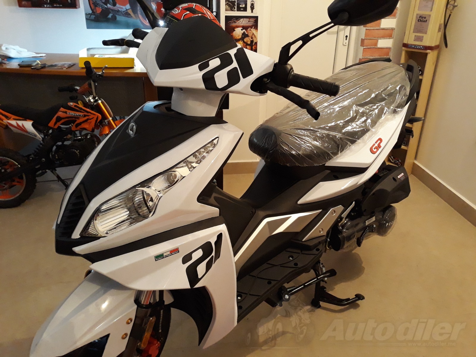 Peda - GP 125 edition 21 - Cijena 1299 € - Crna Gora Podgorica ...