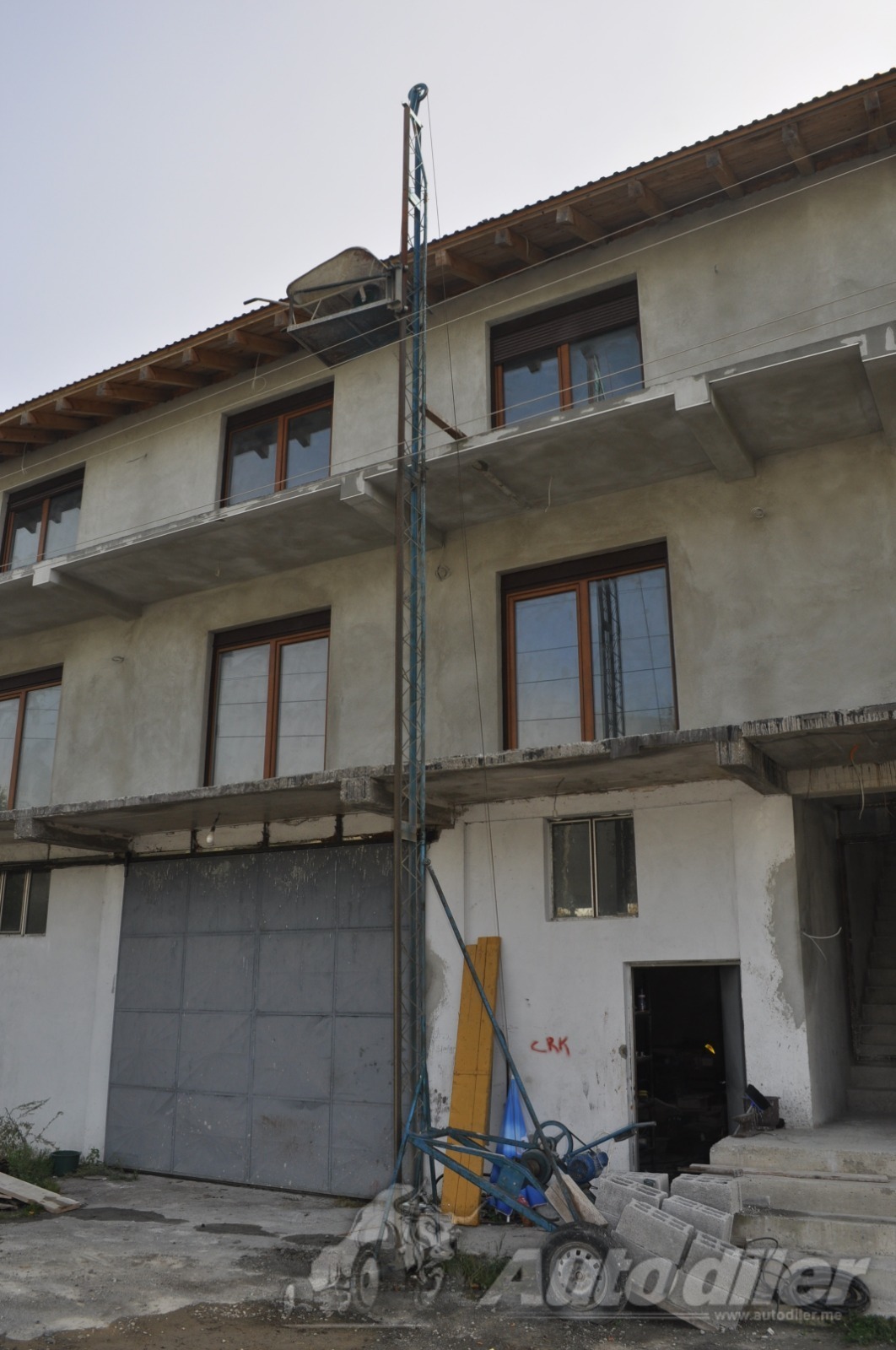 Ostalo - Lift dizalica - Cijena 800 € - Mali i Zi Kolašin Drijenak ...