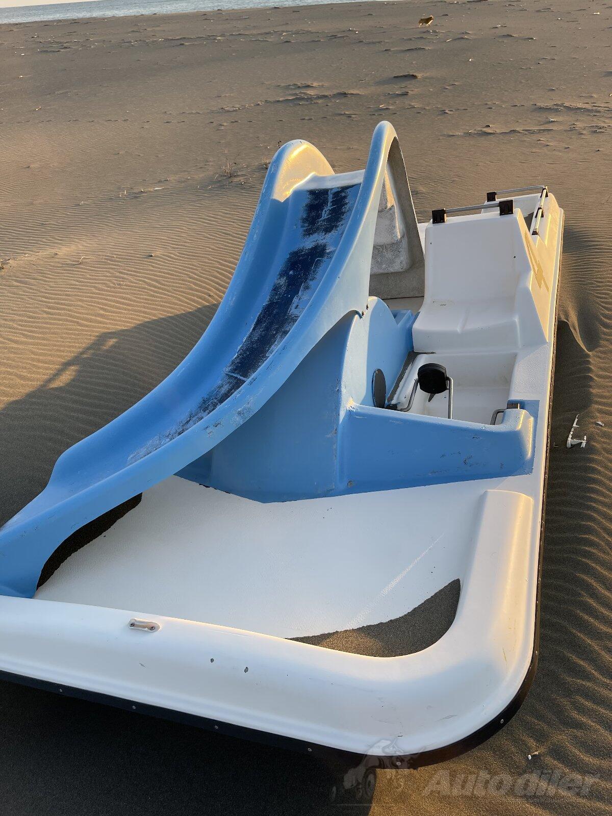 Pedalina sa toboganom - Cijena 800 € - Crna Gora Ulcinj Donji Štoj ...