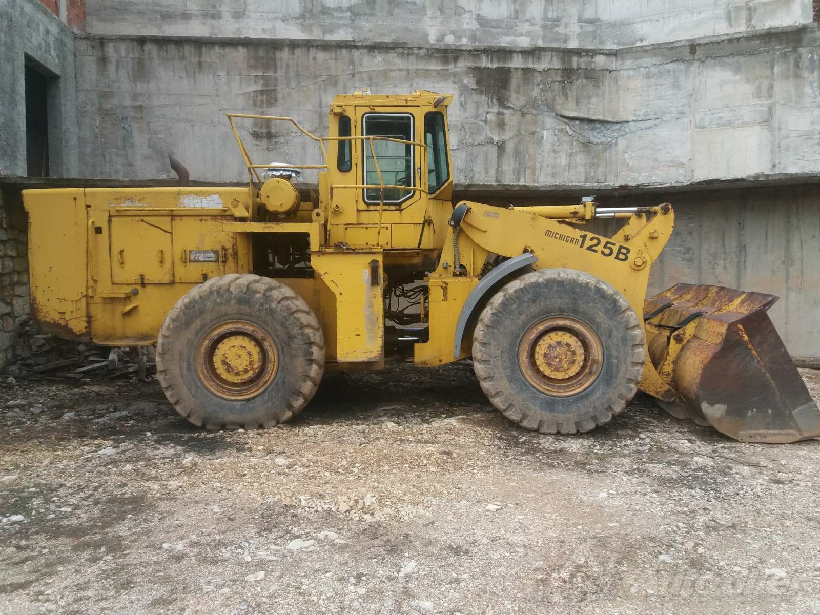 Michigan - 125b - Cijena 14500 € - Crna Gora Berane > Okolina grada ...