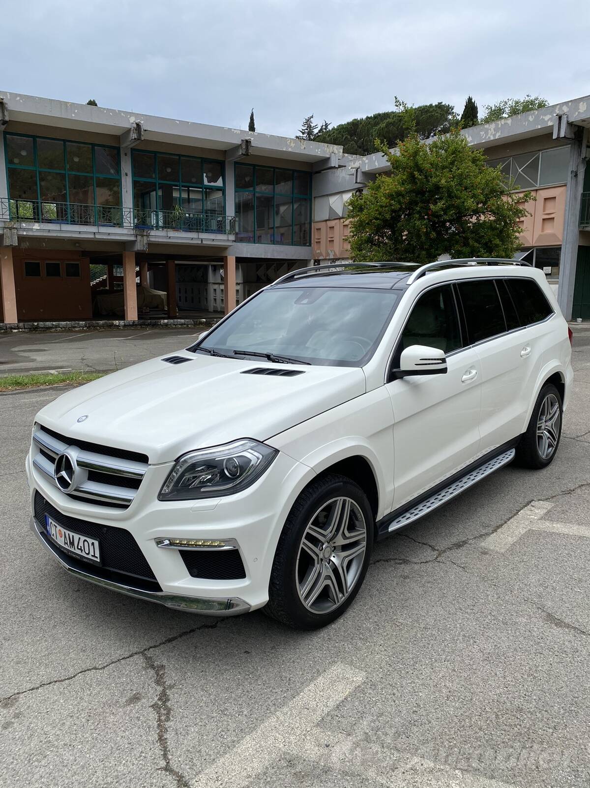 Mercedes Benz - GL 350 - CDI 4Matic AMG Designo - Cijena 49000 € - Crna ...