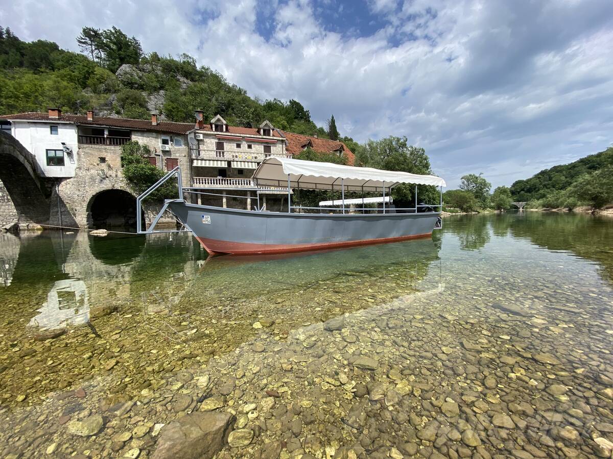 Zodiac - Metalni Brod - Cijena 5500 € - Crna Gora Cetinje Rijeka ...