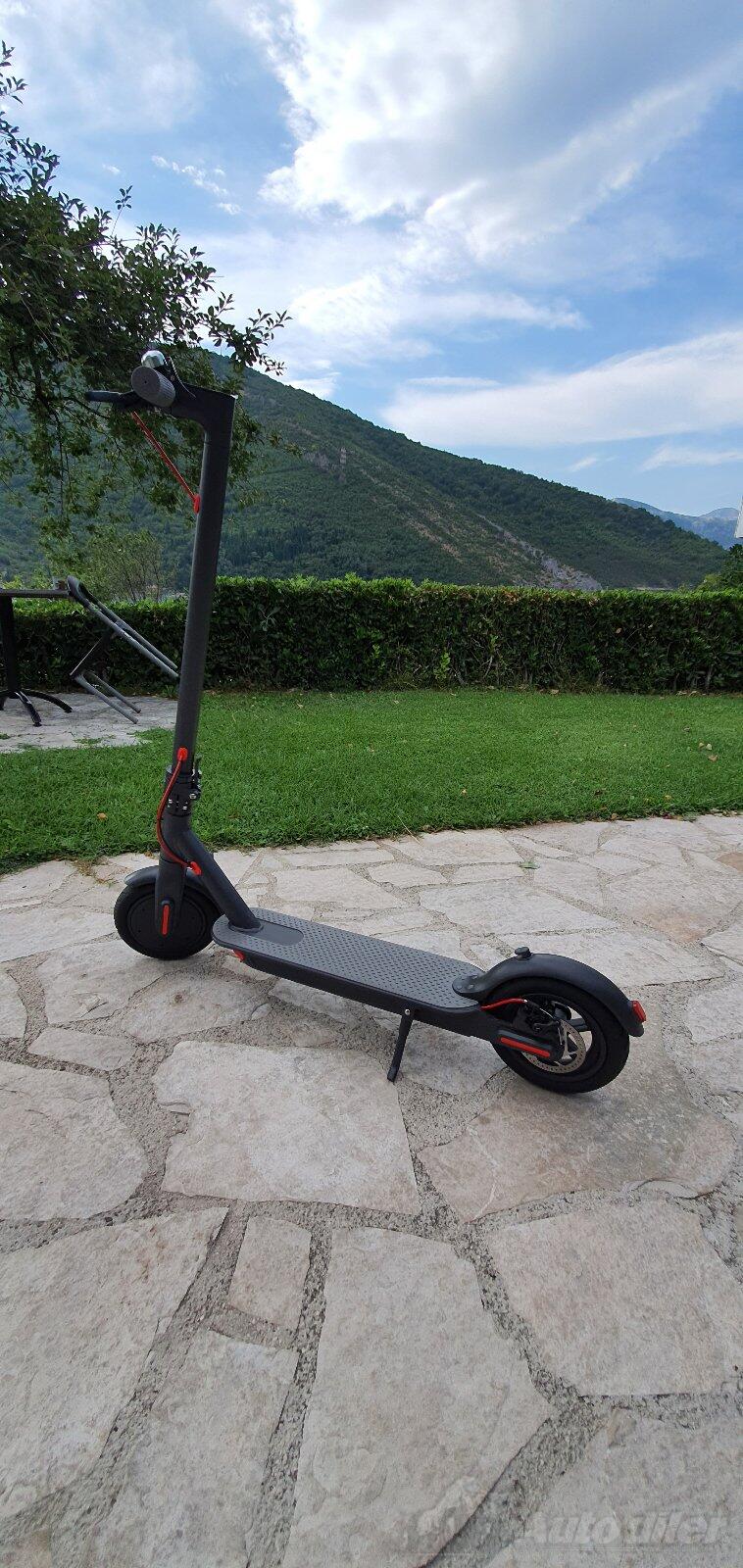 Ostalo - Elektricni trotinet - Cijena 300 € - Crna Gora Tivat Lepetani ...