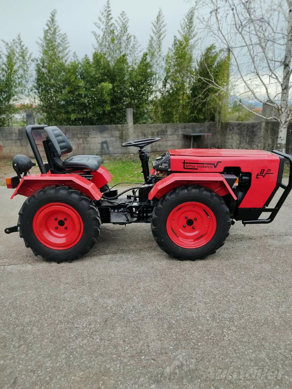 Tomo Vinkovic - 821 - Cijena 4300 € - Crna Gora Podgorica Lekići ...