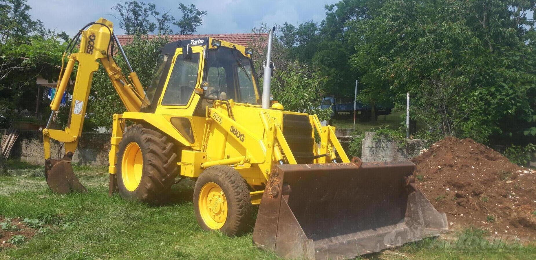 Case - CASE 580G - Cijena 9980 € - Crna Gora Nikšić Nikšić (uži dio ...