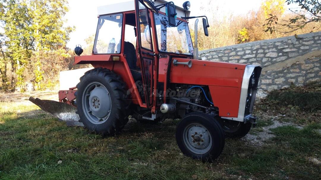 IMT - 542 - Cijena 10500 € - Crna Gora Nikšić > Okolina grada Traktori | AutoDiler