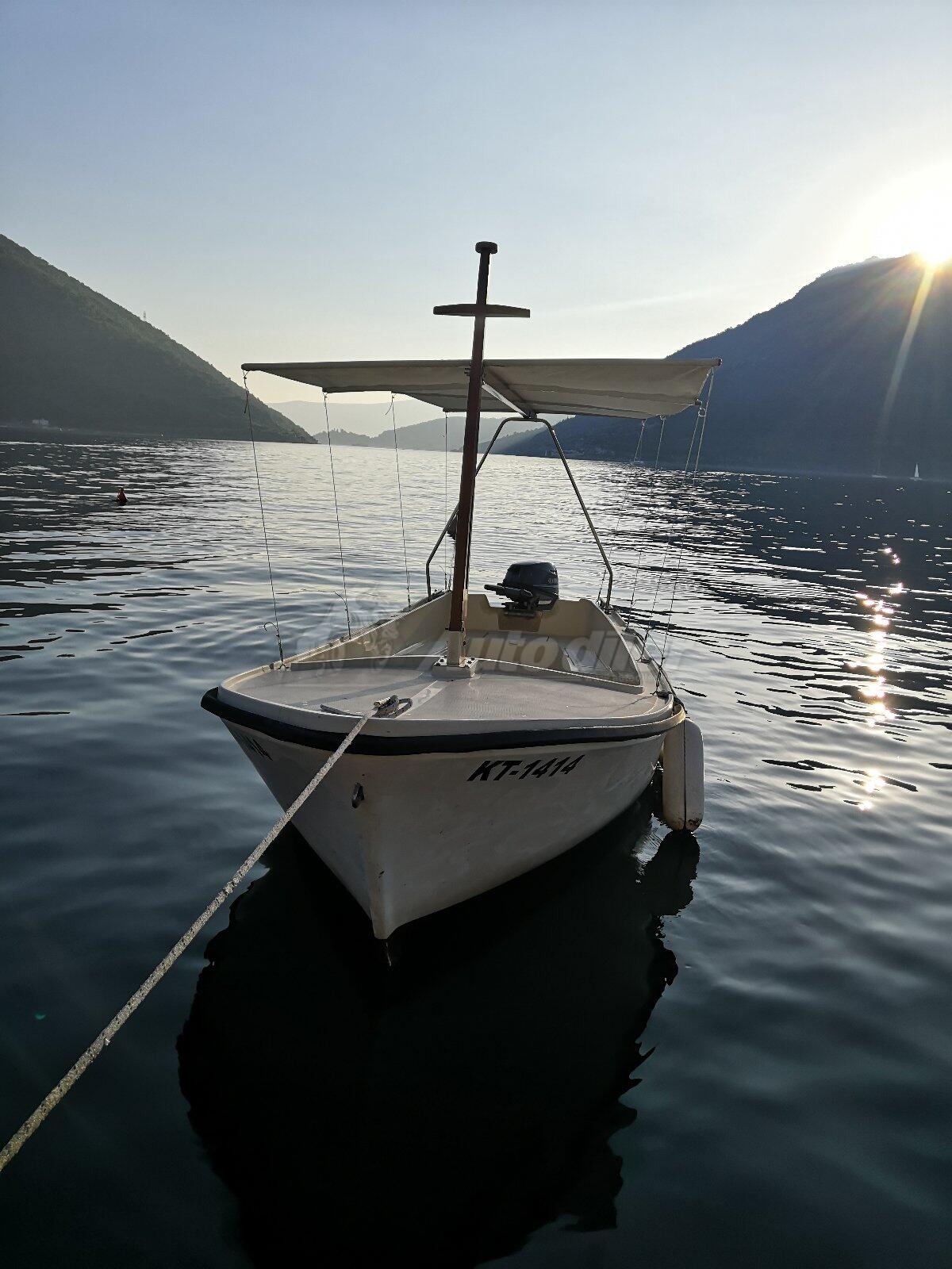 Navar - 510 - Cijena 7800 € - Crna Gora Kotor Perast Plovila | AutoDiler