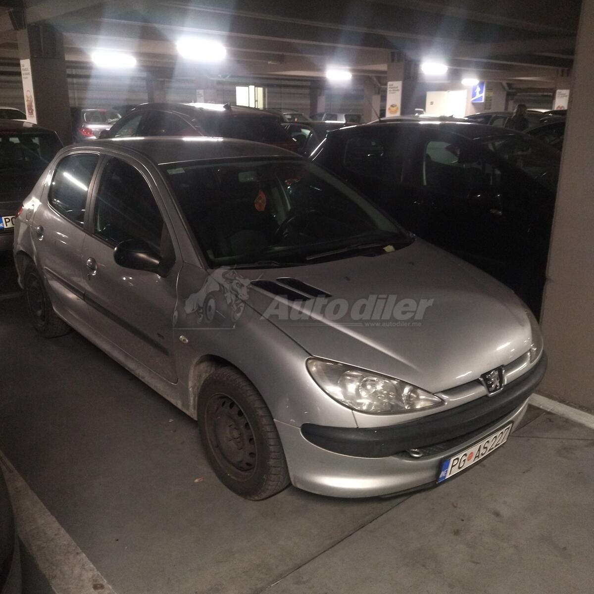Peugeot - 206 - 1.4hdi - Cijena 1700 € - Crna Gora Podgorica > Okolina grada Automobili | AutoDiler
