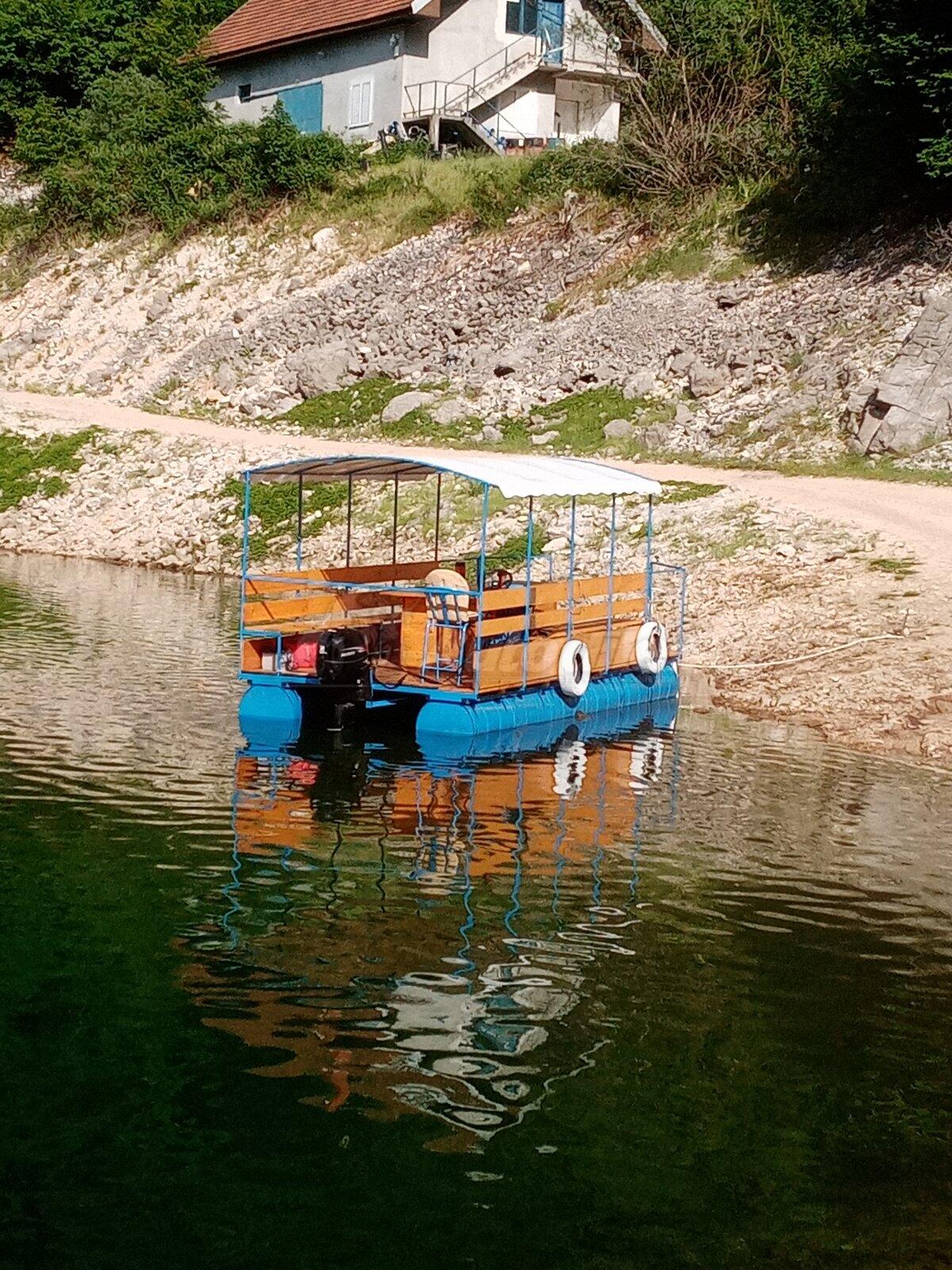 Abati yachts - splav - Cijena 7000 € - Crna Gora Plužine > Okolina ...