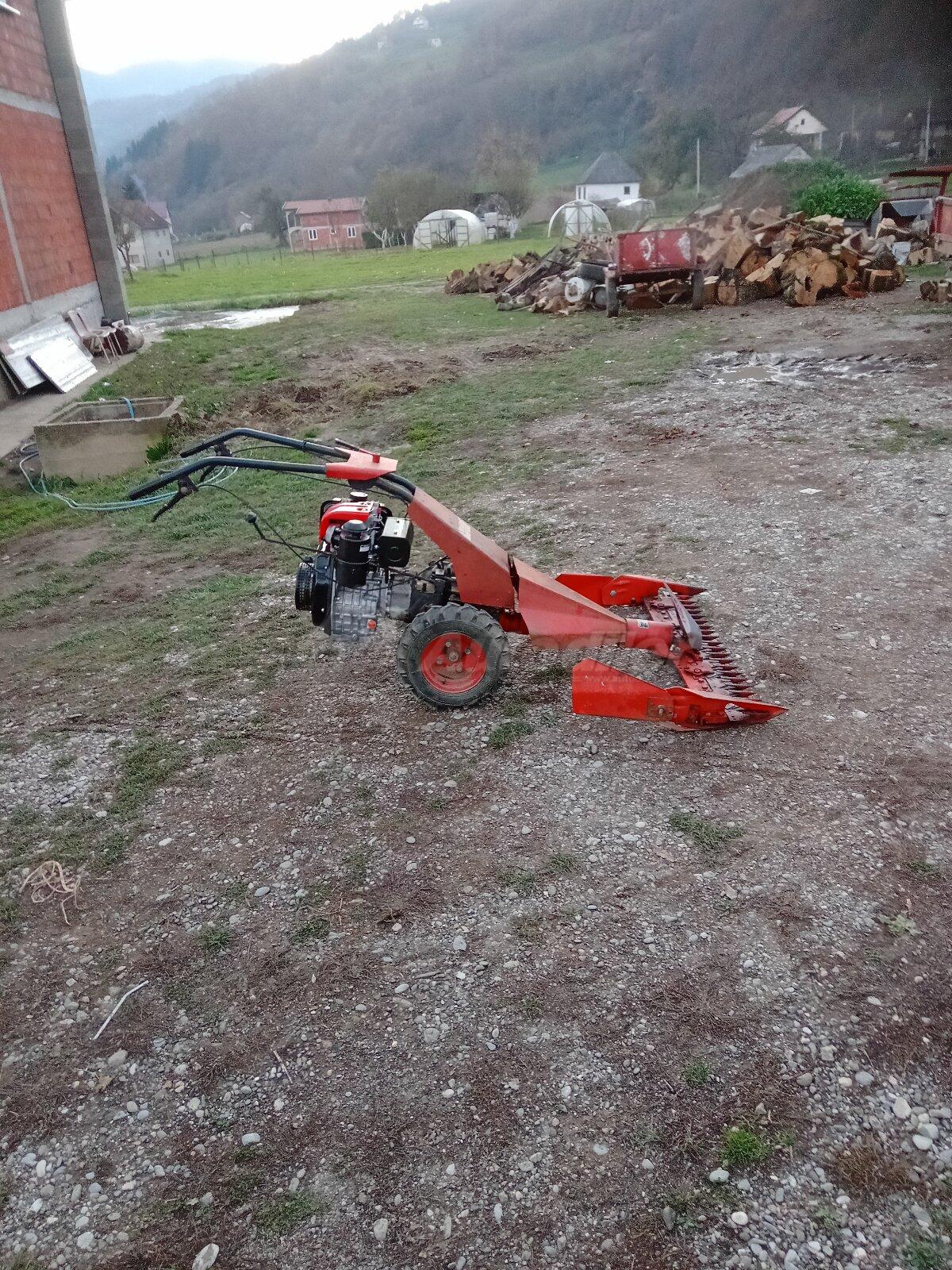 IMT - 407 - Cijena 1700 € - Crna Gora Bijelo Polje Zaton Traktori ...