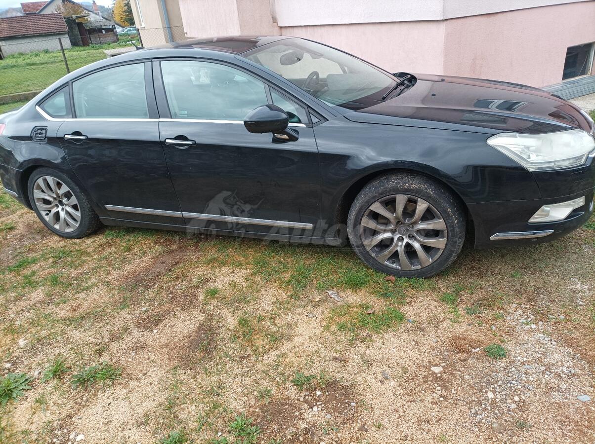 Citroen - C5 - 2.7hdi - Cijena 2200 € - Crna Gora Nikšić Nikšić (uži dio) Automobili | AutoDiler