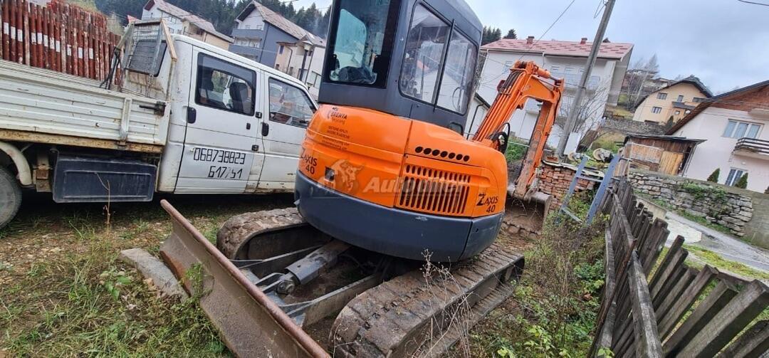 Hitachi - Zaxis 40U - Cijena 25000 € - Crna Gora Rožaje Rožaje (uži dio ...