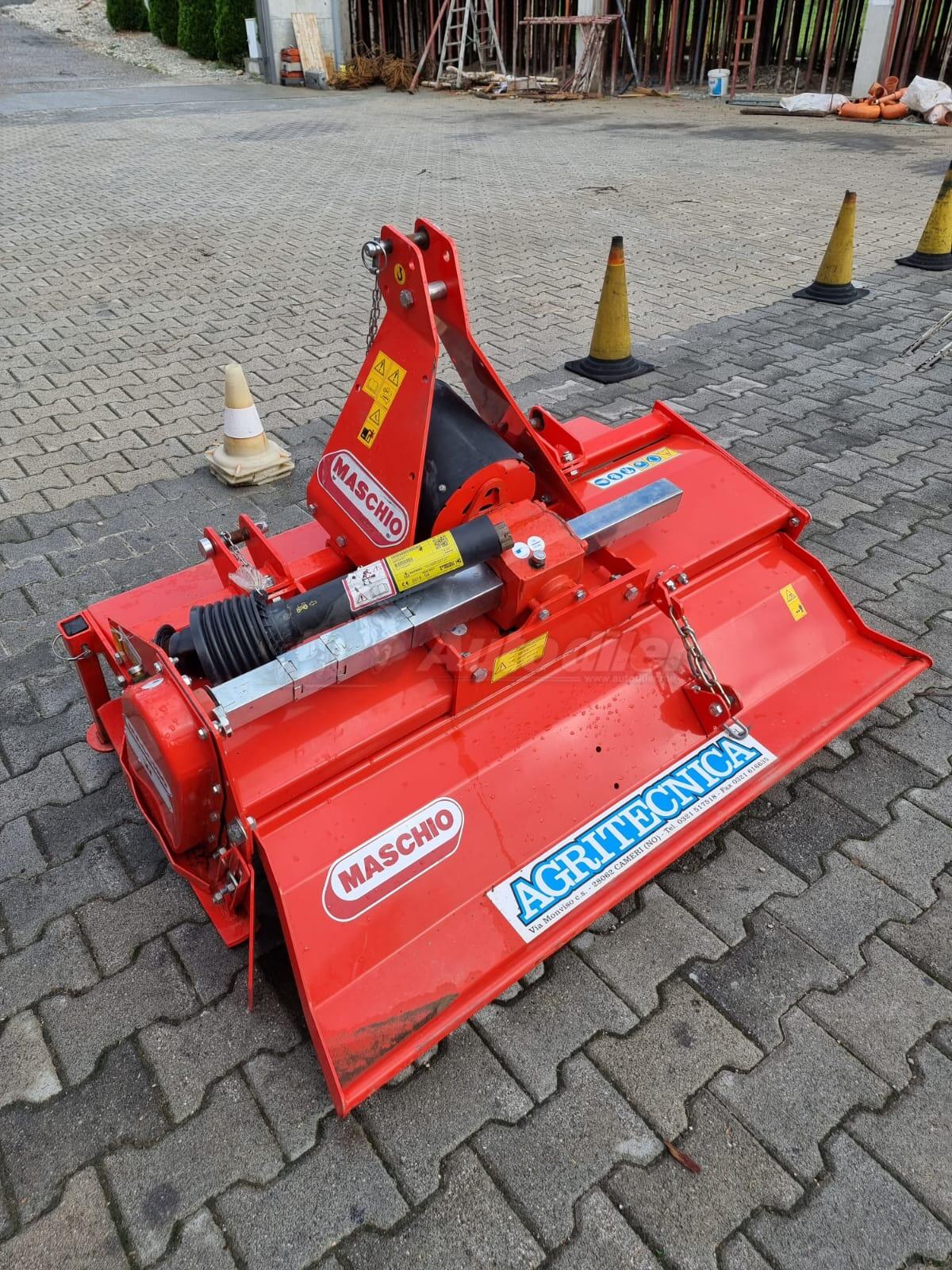 Maschio - w 125 - Cijena 2100 € - Crna Gora Bijelo Polje Zaton ...