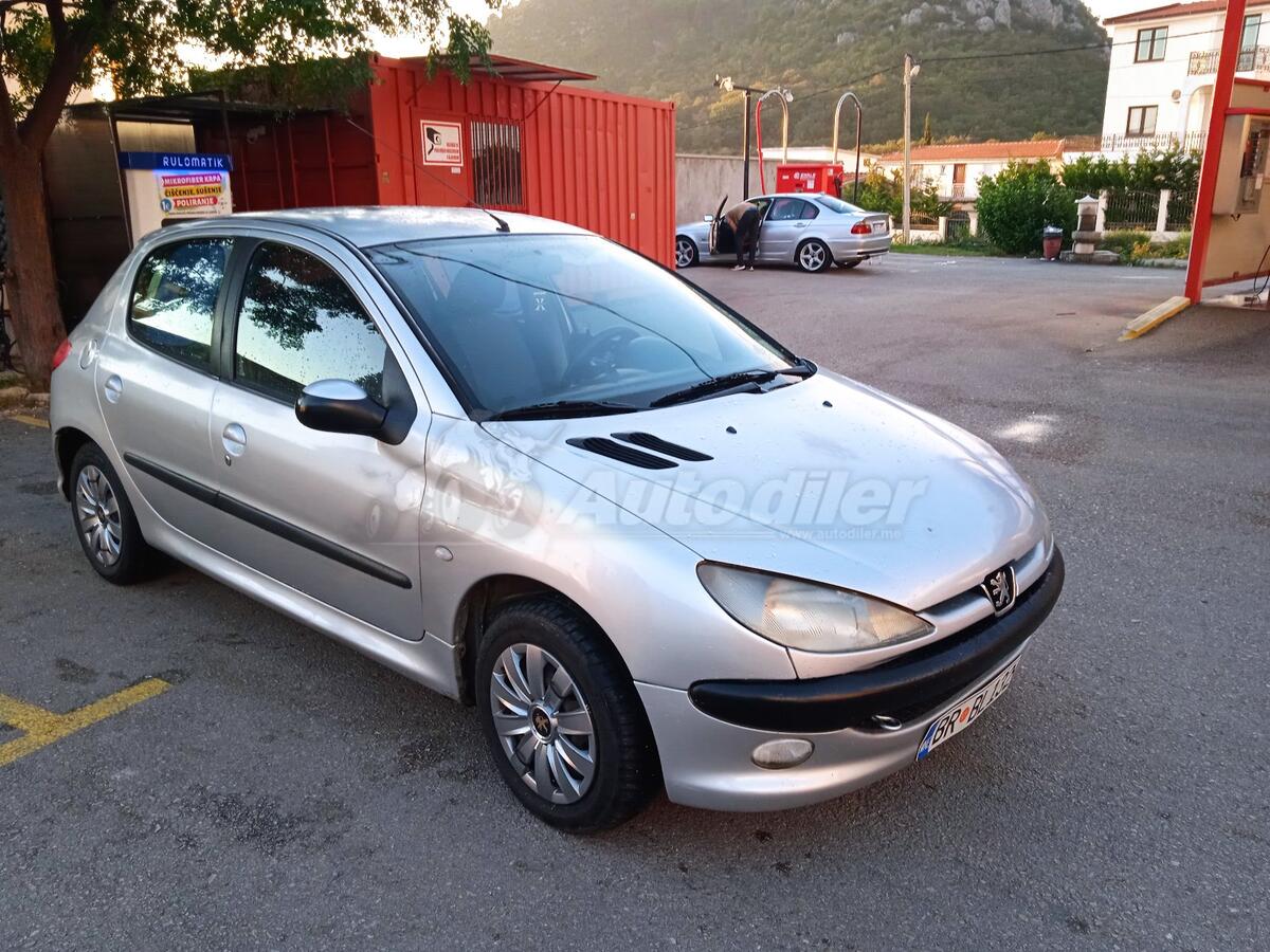 Peugeot - 206 - 1.4 - Cijena 1650 € - Crna Gora Bar > Okolina grada Automobili | AutoDiler