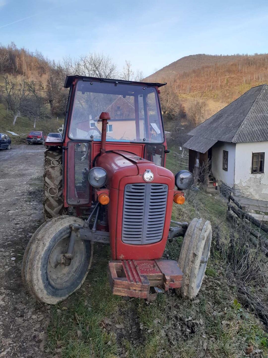 IMT - 539 - Cijena 5500 € - Crna Gora Bijelo Polje Pavino Polje Traktori | AutoDiler