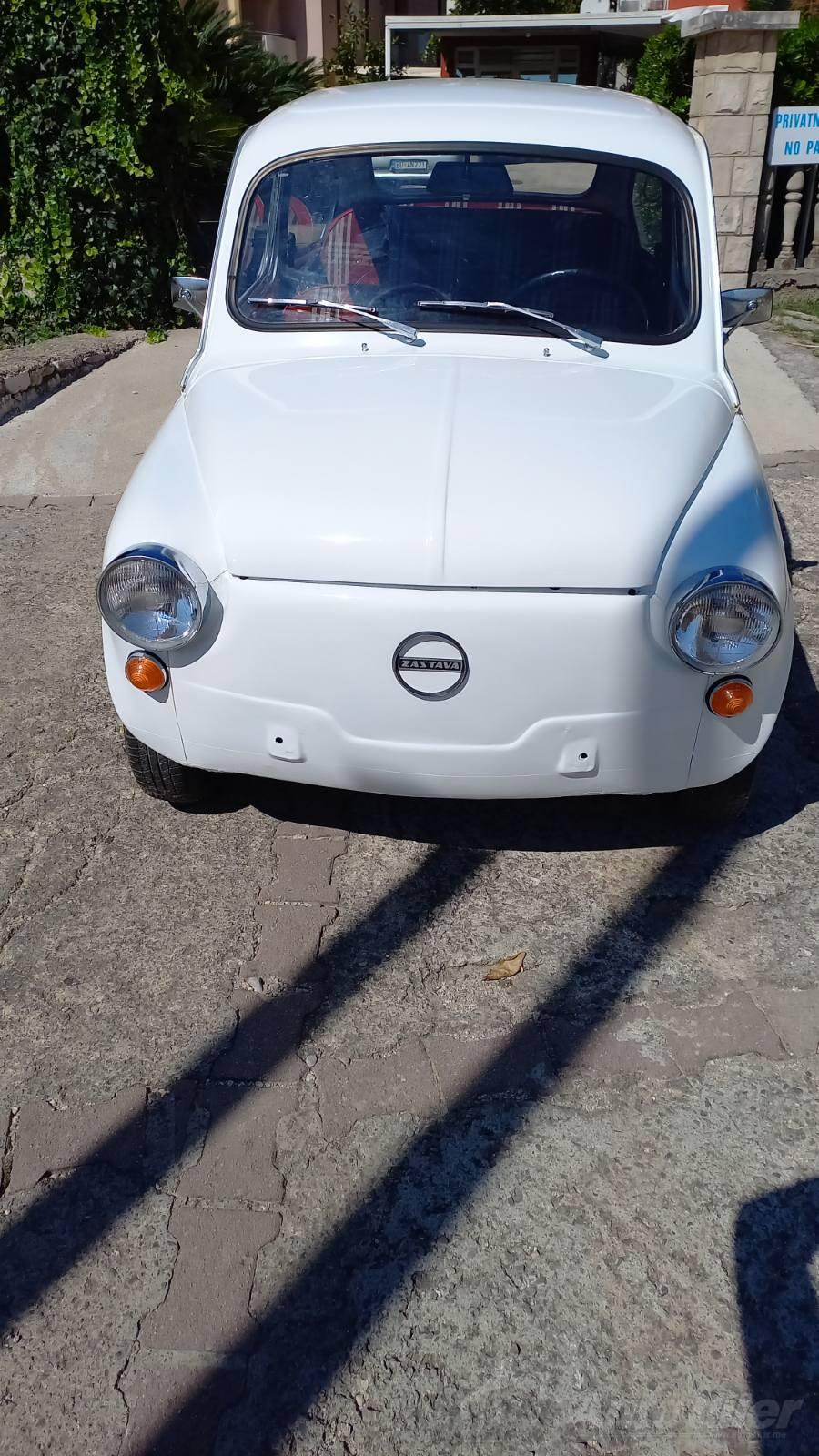 Zastava - 750 - Cijena 4999 € - Crna Gora Budva Budva (uži dio ...