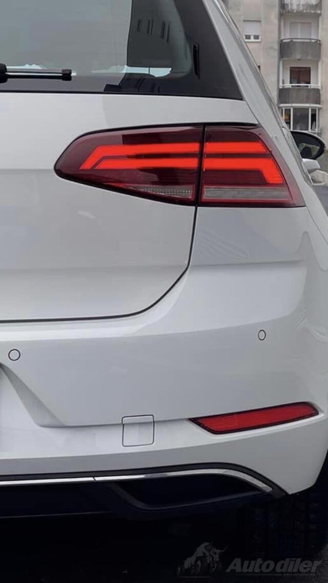 Oba stop svjetla za Volkswagen - Golf 7 - 2017-2019 - Cijena 300 ...