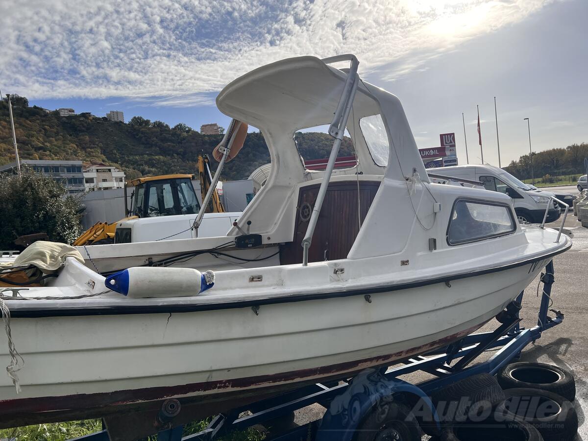 Kvarner - Camac - Cijena 5000 € - Montenegro Budva Jaz Watercraft ...