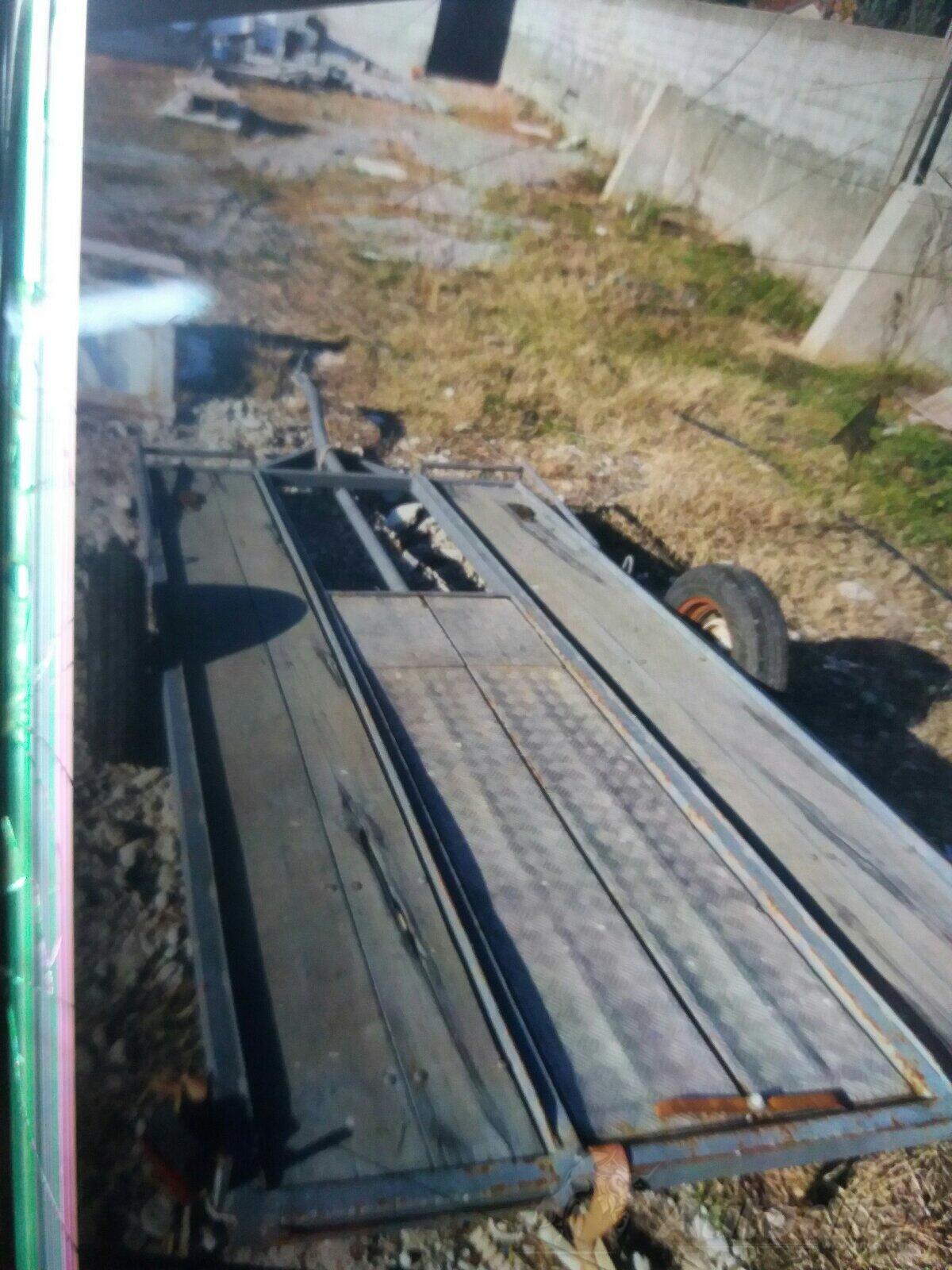Rucna izrada - za manja auta - Cijena 500 € - Crna Gora Kotor > Okolina ...