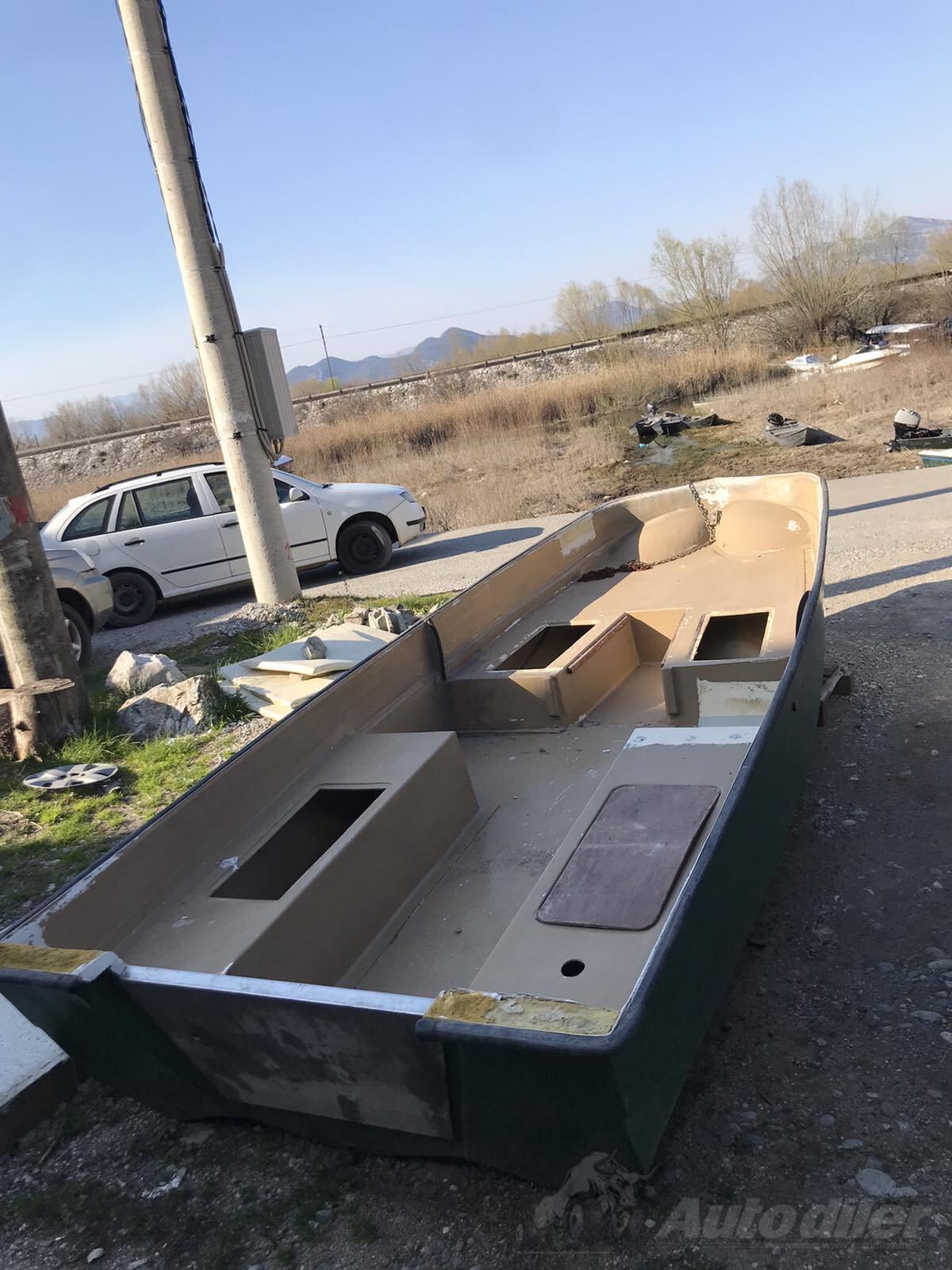 Elan - Gliser - Cijena 600 € - Crna Gora Podgorica Podgorica (uži dio ...