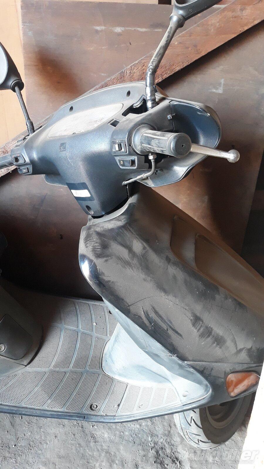 Honda - ww - Cijena 450 € - Montenegro Berane Beran Selo Motorcycles ...