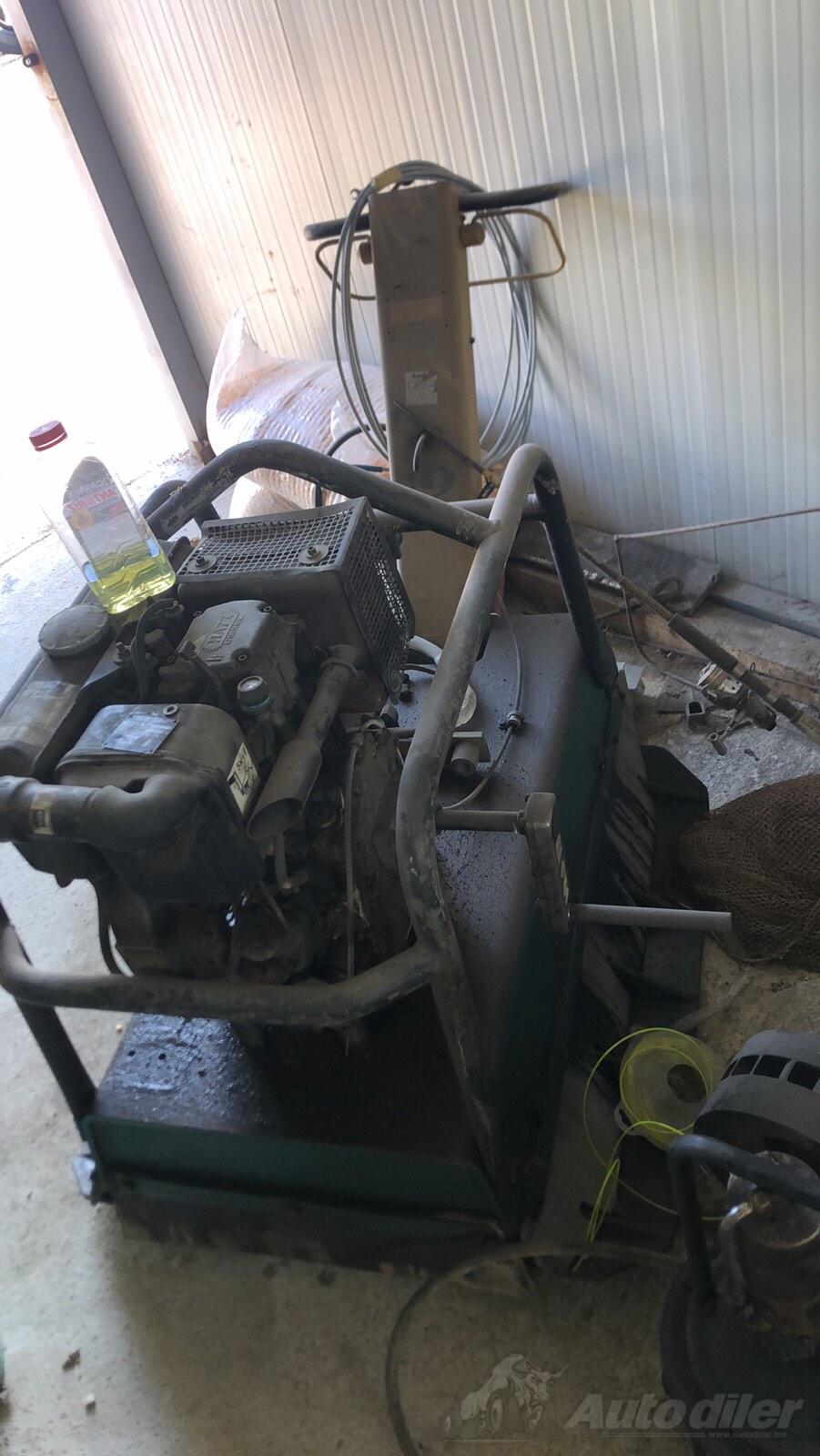 Weber - 700 - Cijena 1200 € - Crna Gora Ulcinj Donja Klezna Radne ...
