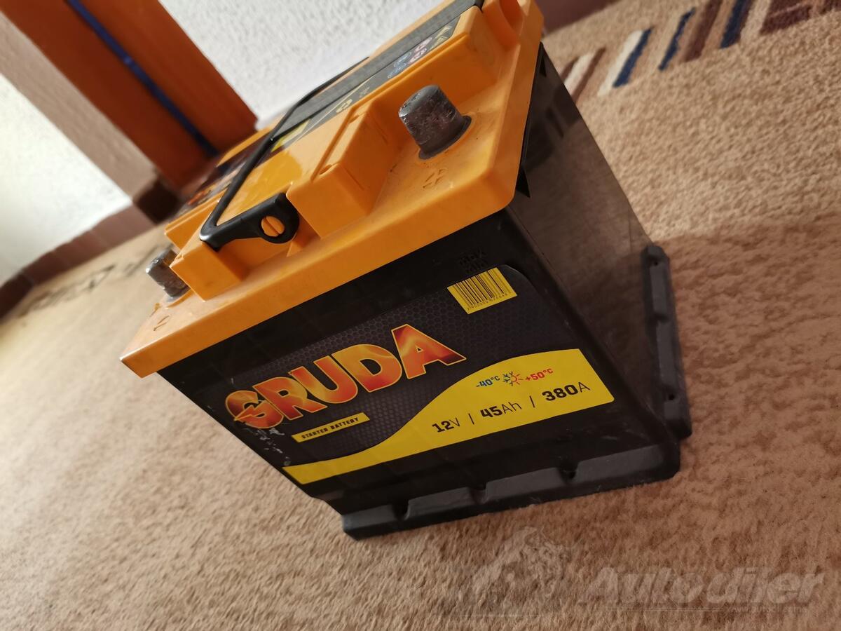 Akumulator GYS - 12V - 45 Ah - Cijena 35 € - Crna Gora Podgorica ...