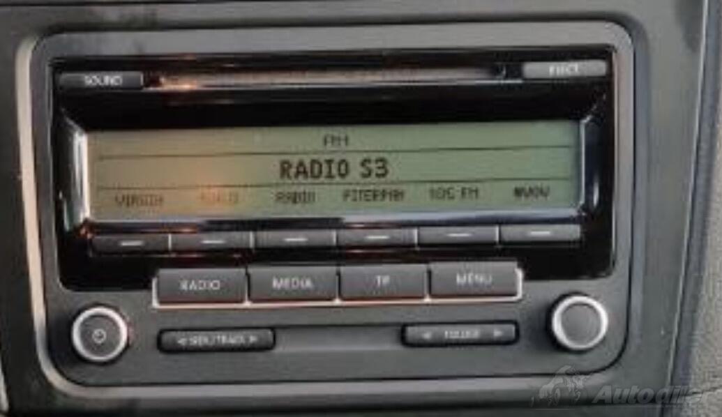 Radio - Cijena 60 € - Crna Gora Podgorica Podgorica (uži dio) Radio ...