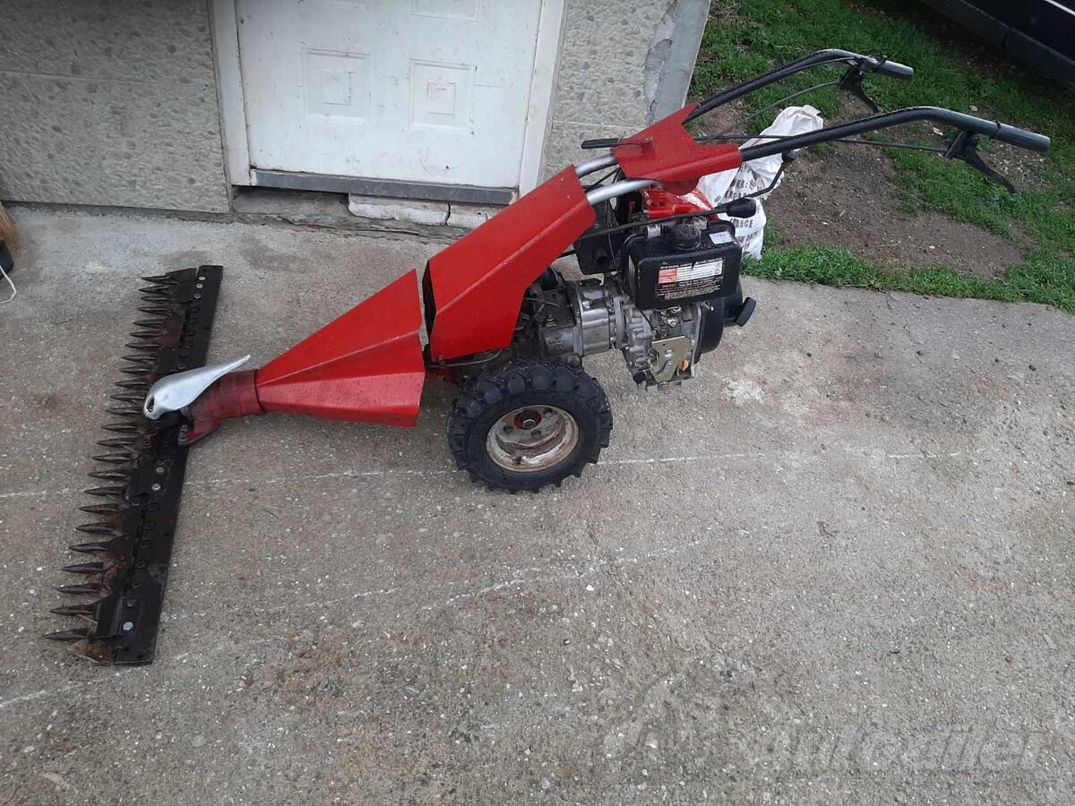 IMT - imt 407 - Cijena 1800 € - Crna Gora Bijelo Polje > Okolina grada ...