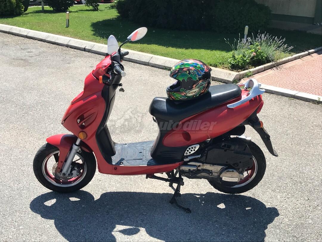 Standard - Salcano 125 - Cijena 400 € - Crna Gora Nikšić Nikšić (uži ...