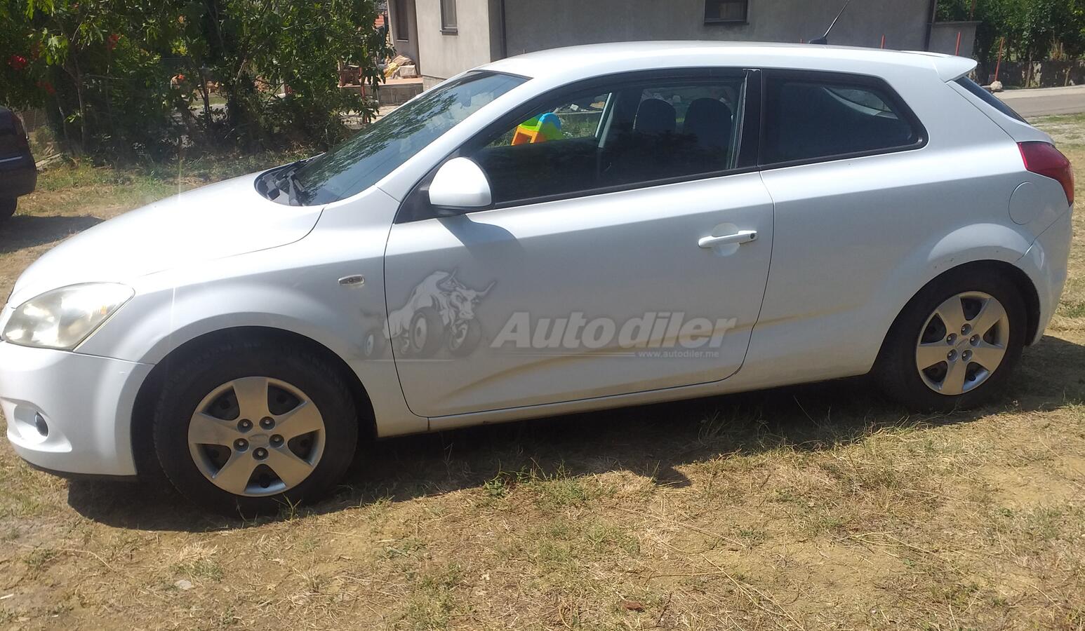 Kia - Pro_ceed - 1.4 - Cijena 2750 € - Crna Gora Podgorica > Okolina ...