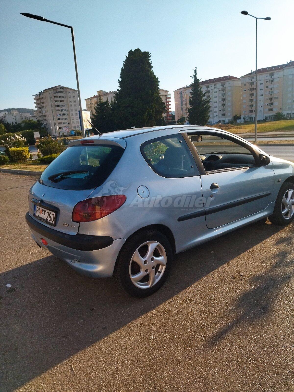 Peugeot - 206 - 1.4hdi - Cijena 1800 € - Crna Gora Bar > Okolina grada Automobili | AutoDiler