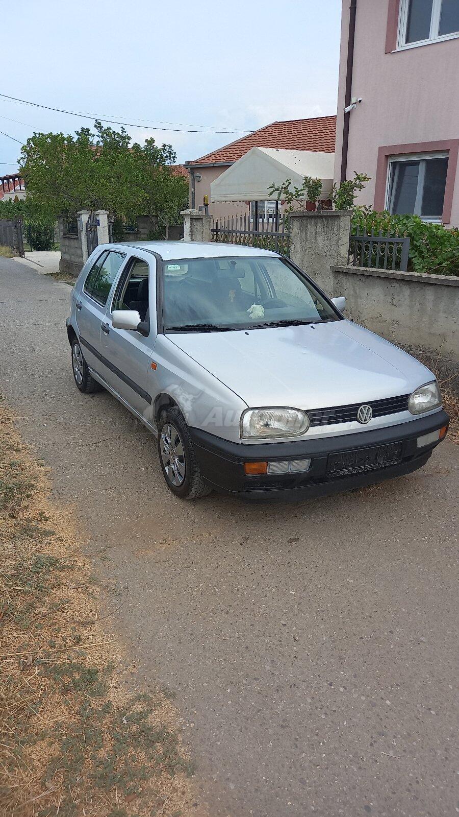 Volkswagen - Golf 3 - 1.6 55 kw - Cijena 1400 € - Crna Gora Podgorica ...