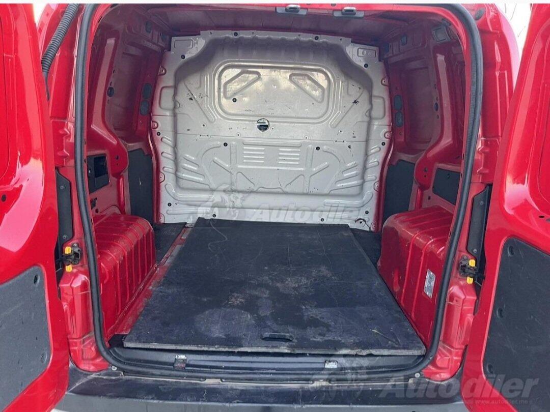 Peugeot - Bipper - 1.3HDI - Cijena 3500 € - Crna Gora Budva Budva (uži ...