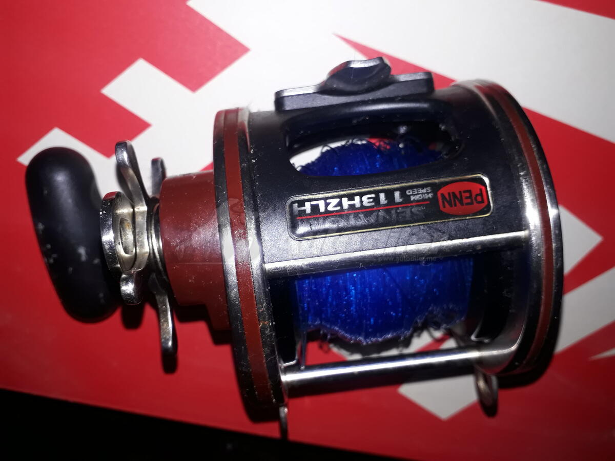 Mašinica za ribolov - pen - Cijena 110 € - Crna Gora Budva Budva (uži ...