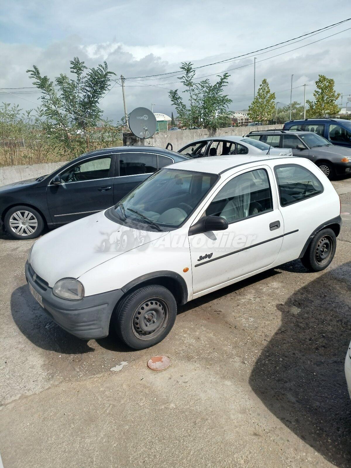 Opel - Corsa - 1.2 - Cijena 800 € - Crna Gora Podgorica Podgorica (uži ...
