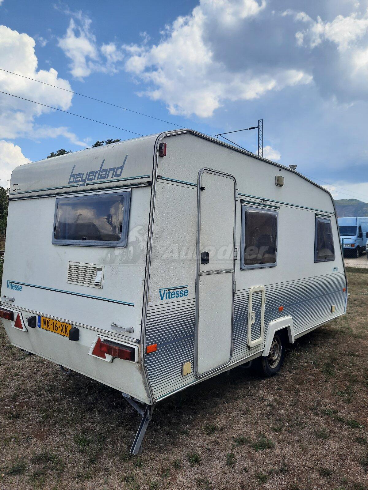Hymer - 450 - Cijena 2900 € - Crna Gora Nikšić Nikšić (uži dio) Kamperi ...