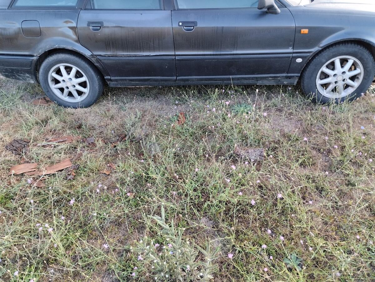 Fabričke - 15 inca 4 srafa - Aluminium rims - Cijena 140 € - Montenegro ...