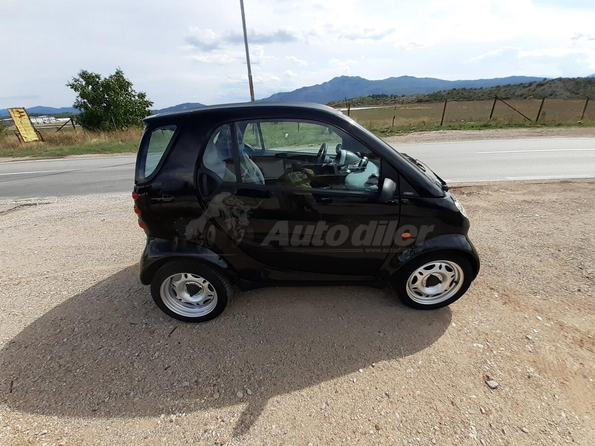 Smart - forFour - 700b - Cijena 2700 € - Crna Gora Nikšić Nikšić (uži ...