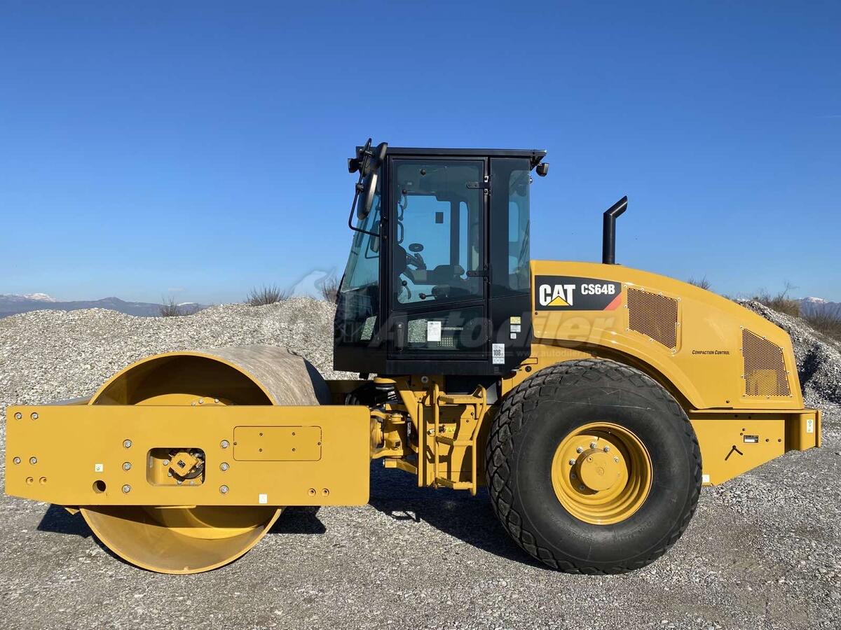 CAT - CS64B - Cijena 79000 € - Crna Gora Podgorica Podgorica (uži dio ...