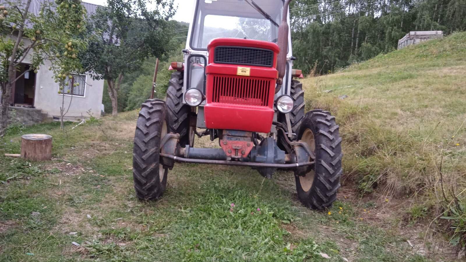 Universal - 445 - Cijena 9800 € - Crna Gora Bijelo Polje > Okolina grada Traktori | AutoDiler