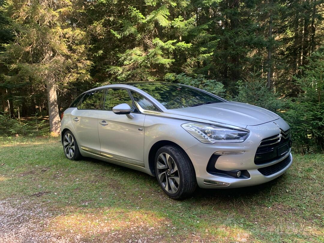 Citroen - DS5 - 2.0 HDI - Cijena 11500 € - Crna Gora Nikšić > Okolina grada Automobili | AutoDiler