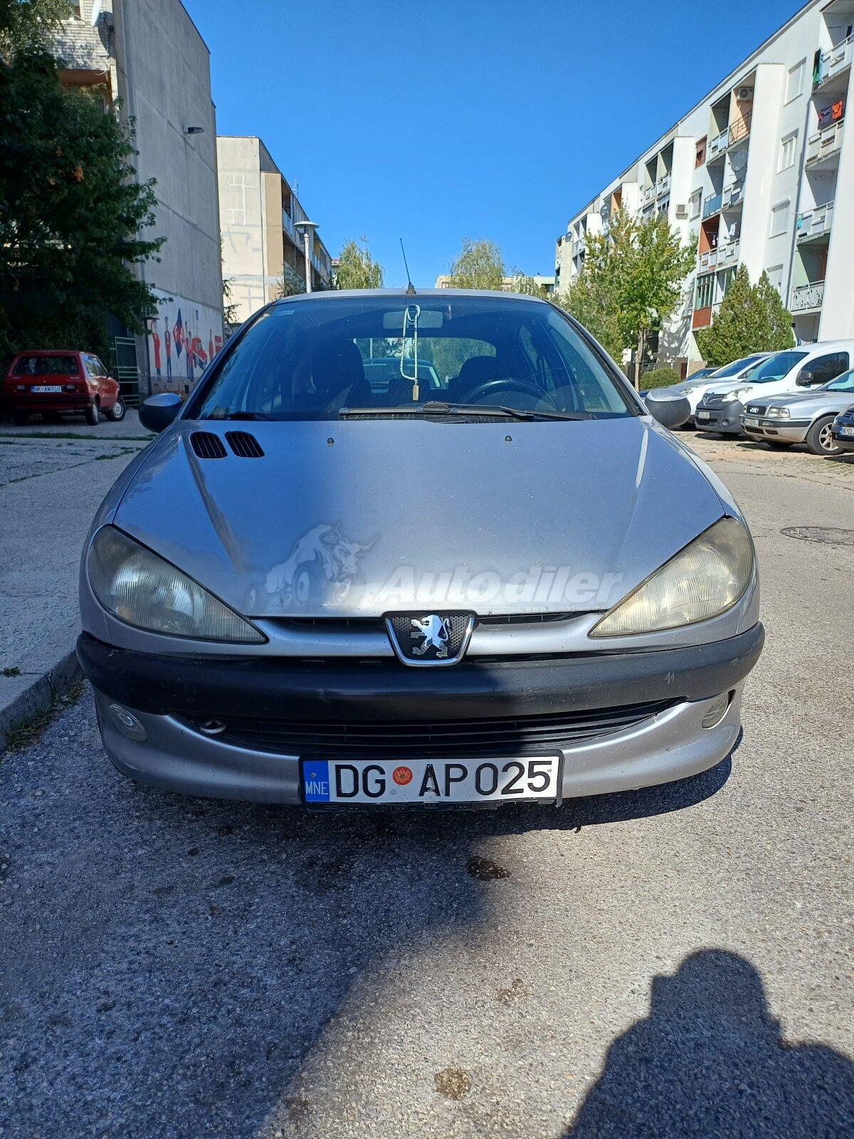 Peugeot - 206 - 2.0 HDI 66kw - Cijena 2000 € - Crna Gora Kotor Centar grada Automobili | AutoDiler