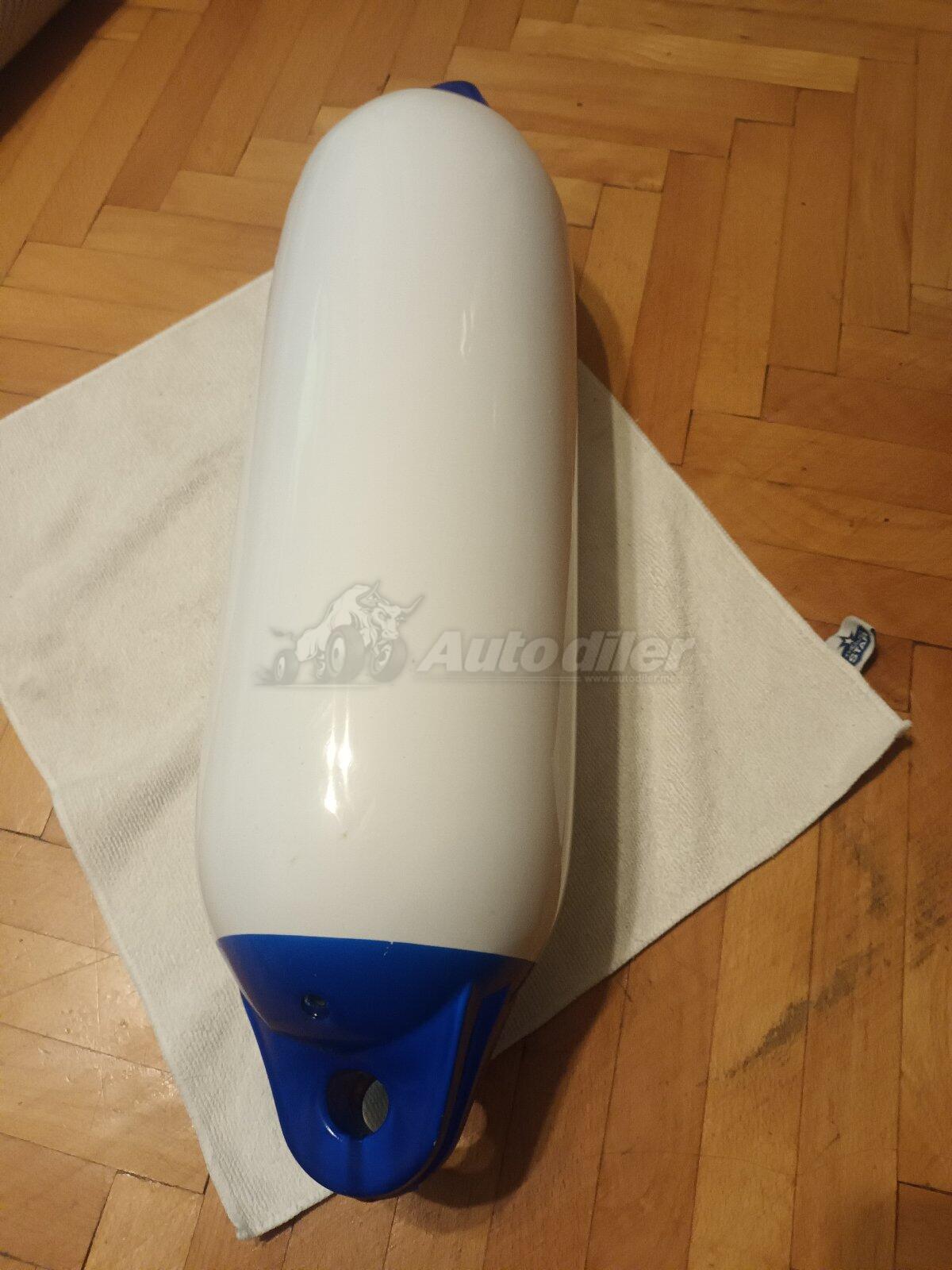 Bokobrani za plovila - Cijena 25 € - Crna Gora Tivat Donja Lastva ...