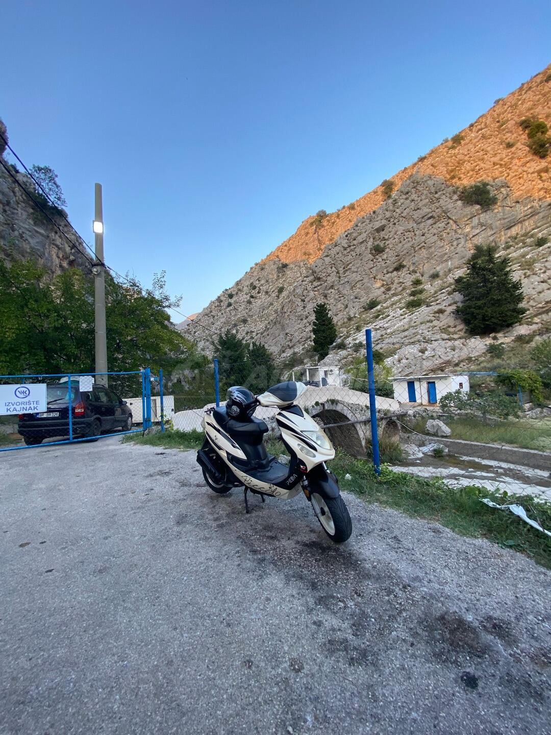 Peda - Piccolo - Cijena 300 € - Crna Gora Bar Čeluga Motori | AutoDiler