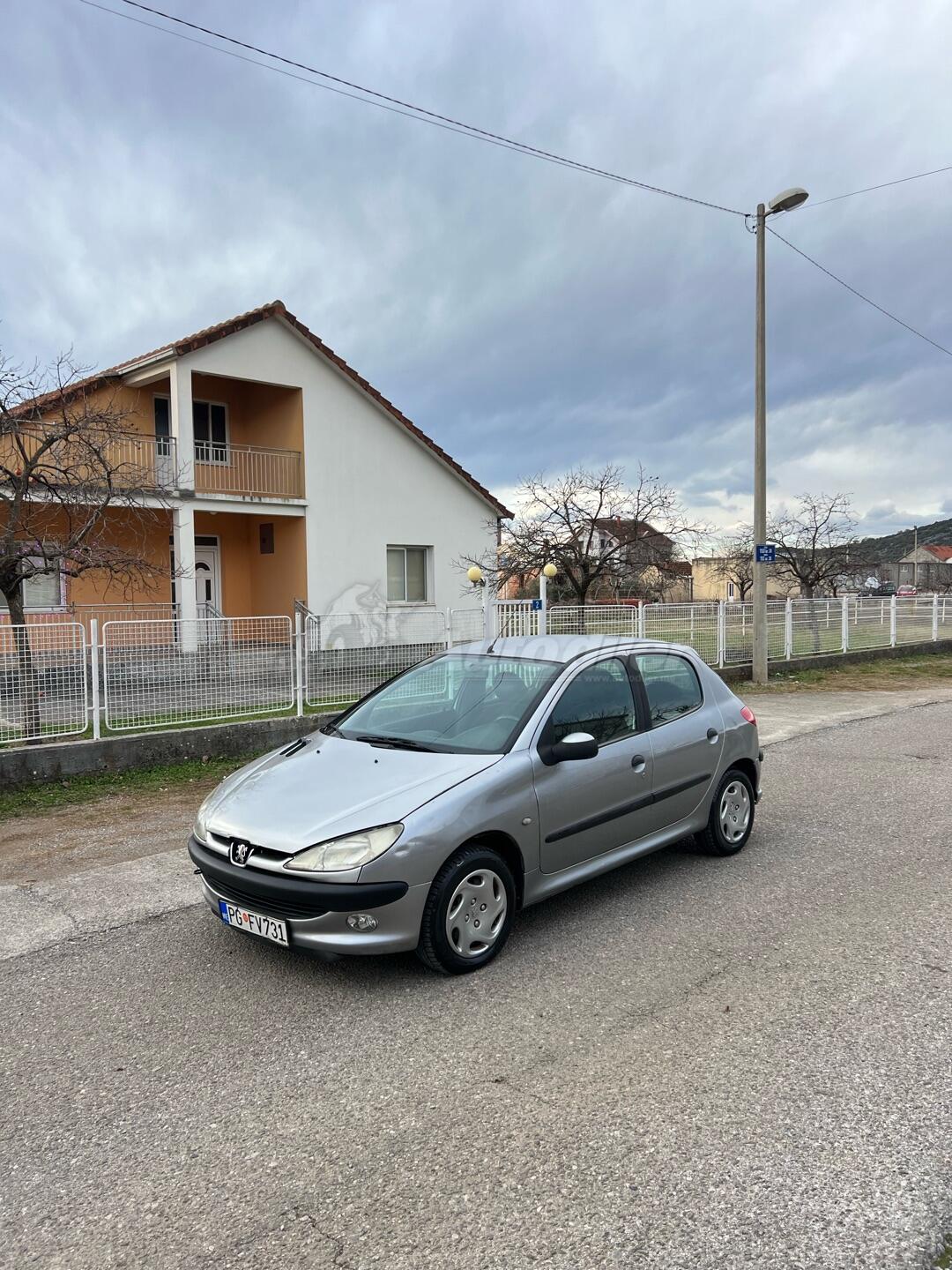 Peugeot - 206 - 1.4 - Cijena 1250 € - Crna Gora Podgorica > Okolina grada Automobili | AutoDiler