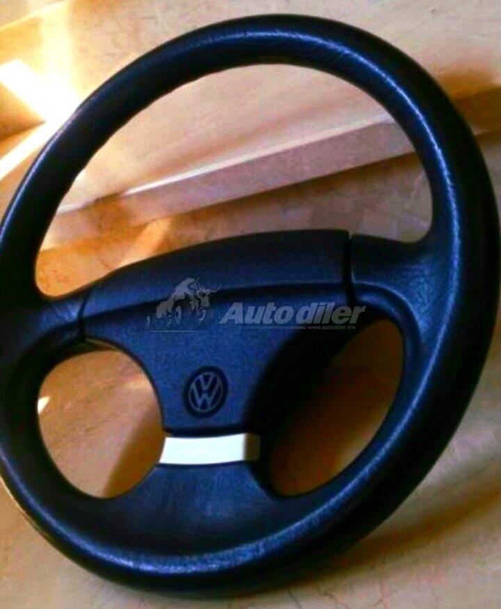 Volan za Golf 3 god. 1997 - Cijena 40 € - Crna Gora Kolašin > Okolina ...