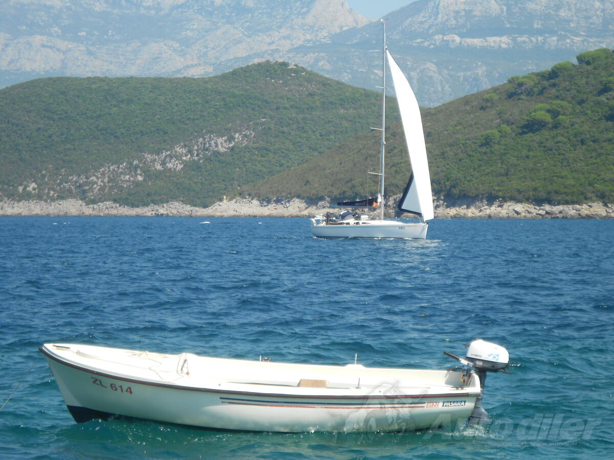 Elan - PASARA - Cijena 3000 € - Crna Gora Herceg Novi Zelenika Plovila ...