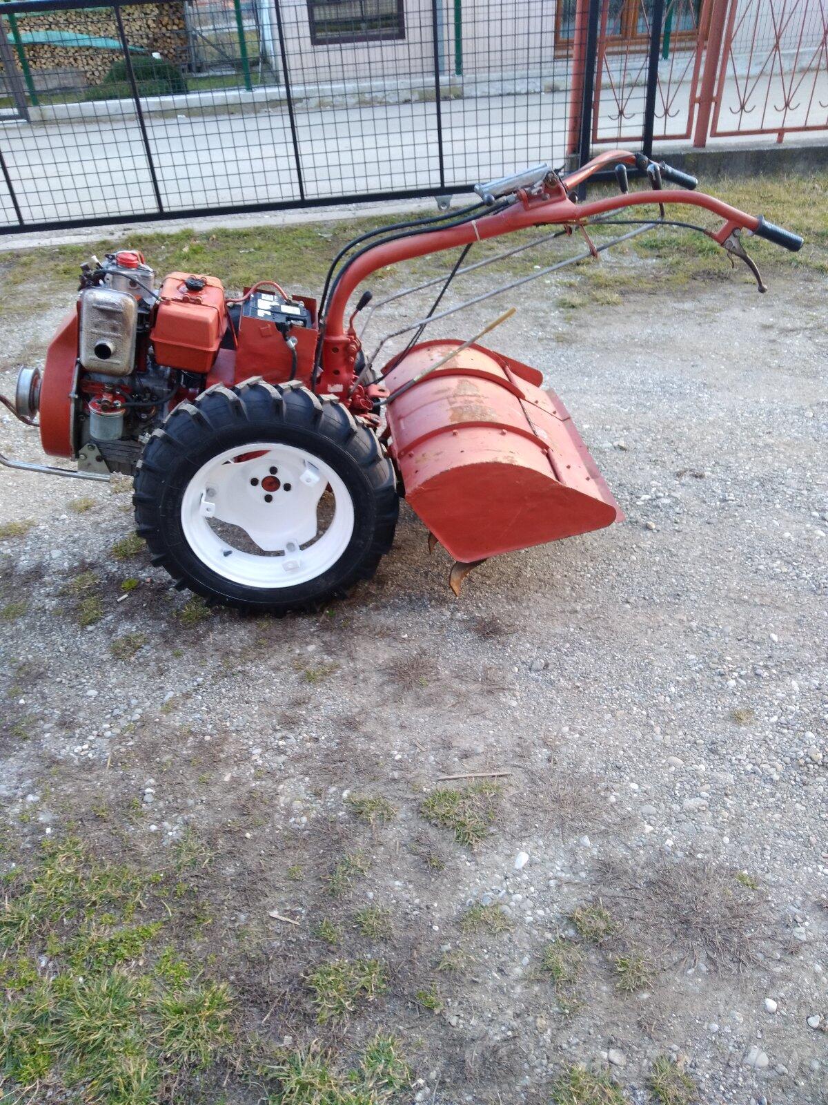 IMT - Rugerini Talijanski - Cijena 1250 € - Crna Gora Berane Beran Selo ...